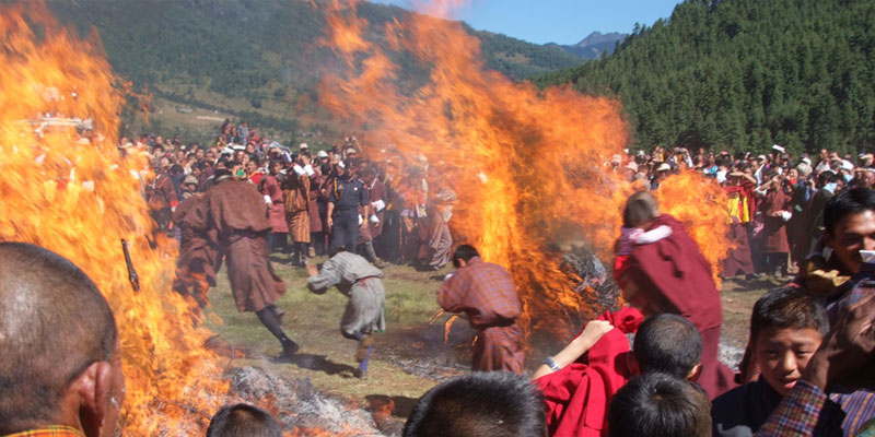 Jambay Lhakhang Festival - Kuzu Bhutan : Happiness Travel and Tours